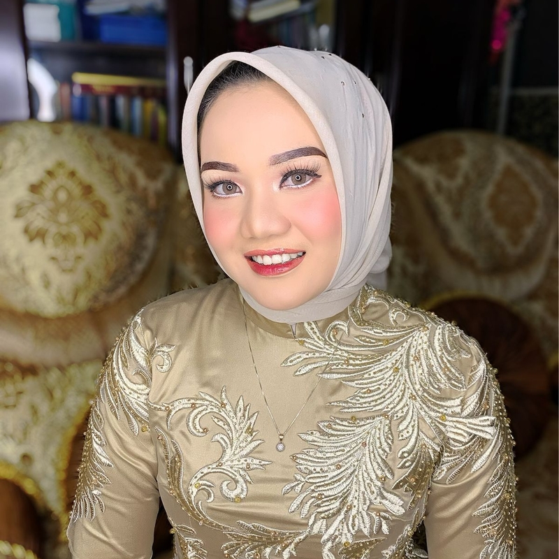 Website Pernikahan Ade Ayu Lestari,SE dan Reza Ediya